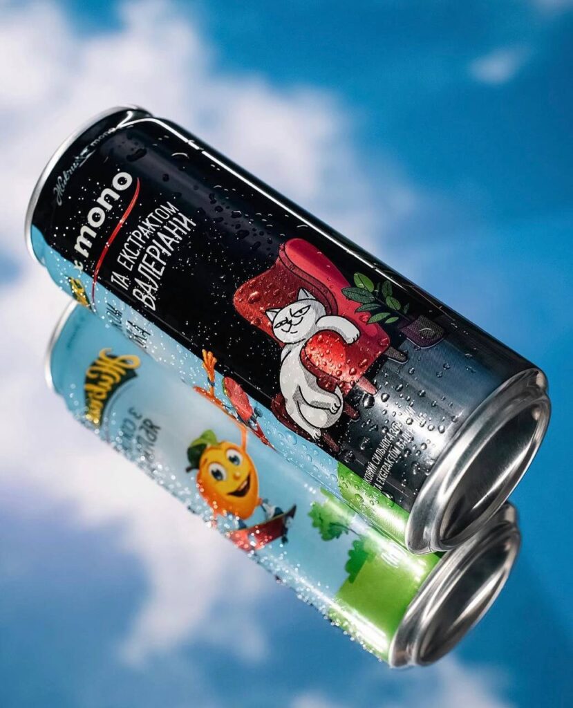monobank випустив напій у колаборації з «Живчиком». Де купити? | Vector